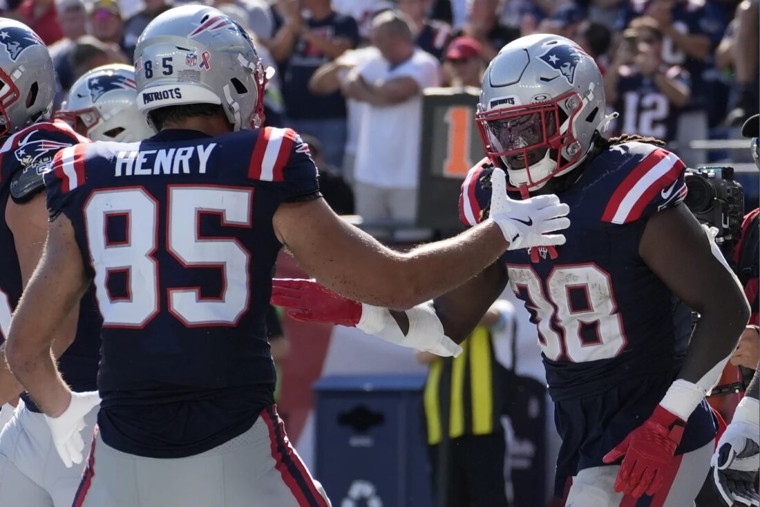 Patriots Notebook: Career day for Henry; Jets up next | News, Sports ...